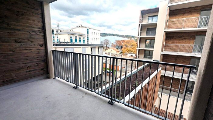 Appartement à louer - Saint Alyre, Clermont-Ferrand - 2 pièces - 1 chambre