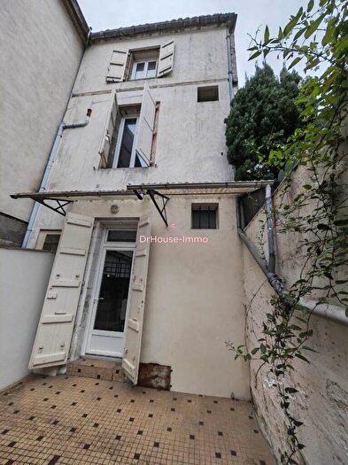 Maison 4 pièces à Angoulême, Saint-Gelais, à vendre