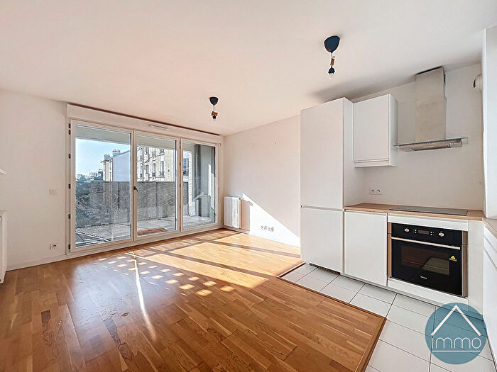 Appartement à vendre - Asnières-sur-Seine, Centre-ville - 3 pièces - 2 chambres