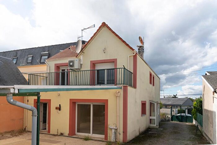 Maison à vendre - Soissons, Centre-ville - 6 pièces - 5 chambres