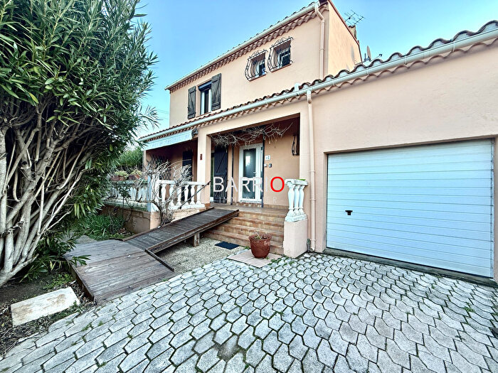 Maison à vendre - Saint-Cyprien - 4 pièces - 3 chambres