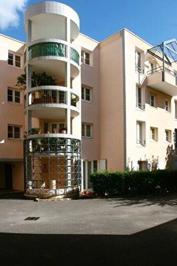 Appartement à louer - République-Gare-Porte de Paris, Saint-Denis - 2 pièces - 1 chambre