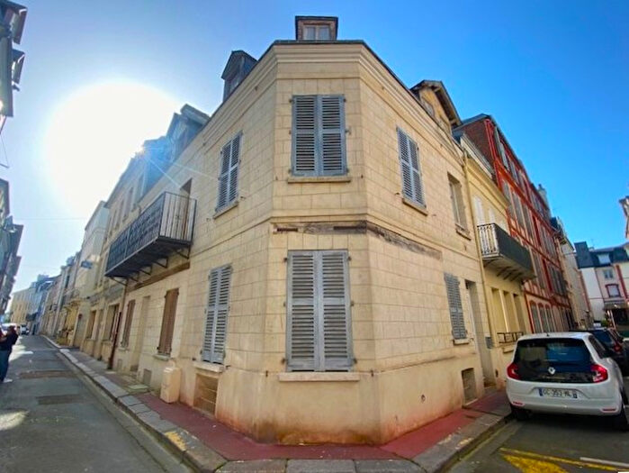 Maison à vendre - Trouville-sur-Mer, Plages, Promenade des Planches, Bon Secours - 5 pièces - 3 chambres