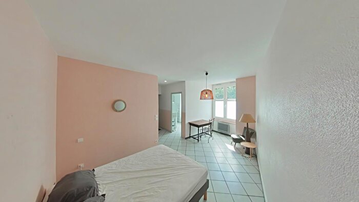 Saint-Étienne, Tardy, Colline des Pères, Bizillon : Appartement 1 pièce à louer