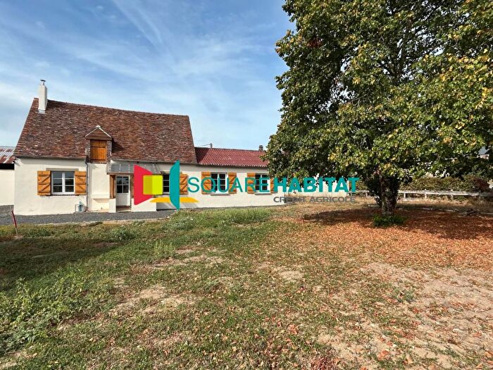 Maison 3 pièces à Triguères, à louer