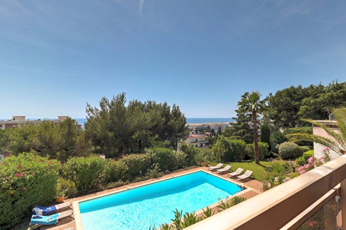 Appartement 3 pièces à Nice, à vendre