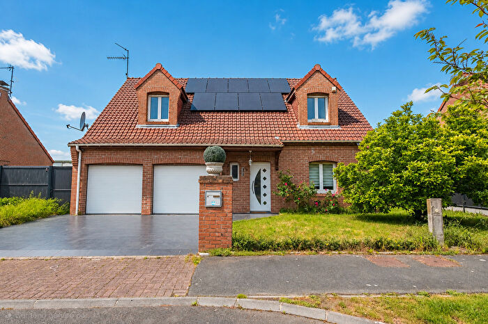 Maison 6 pièces à vendre à Halluin, Mont, Rouge Porte
