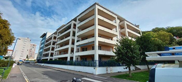 Appartement à louer - Chaprais, Cras, Besançon - 4 pièces - 2 chambres