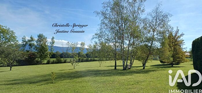 Maison à vendre - Saint-Germain-sur-Rhône - 5 pièces - 3 chambres