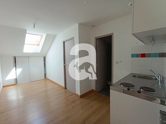 Ambleny - Appartement 2 pièces à louer