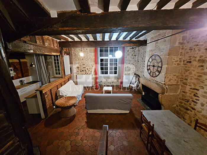 Alençon, Coeur de Ville : Maison 5 pièces à louer