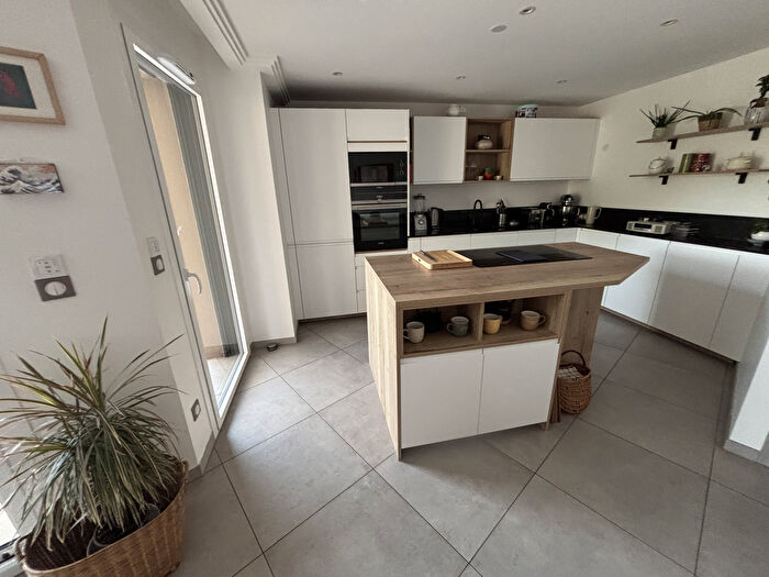 Appartement à vendre - Annecy-le-Vieux, Annecy-le-Vieux Est - 4 pièces - 2 chambres