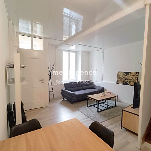 Cholet, Gambetta : Maison 5 pièces à vendre