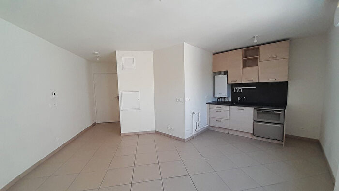 Thonon-les-Bains, Est : Appartement 1 pièce à louer