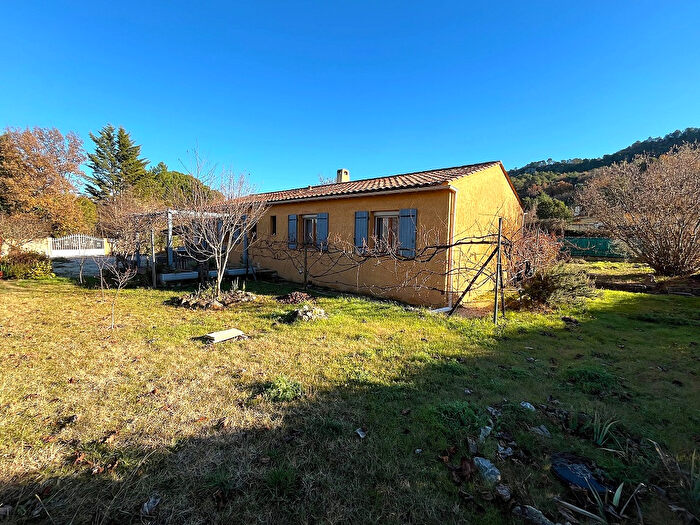 Maison à vendre - Mazaugues - 5 pièces - 4 chambres