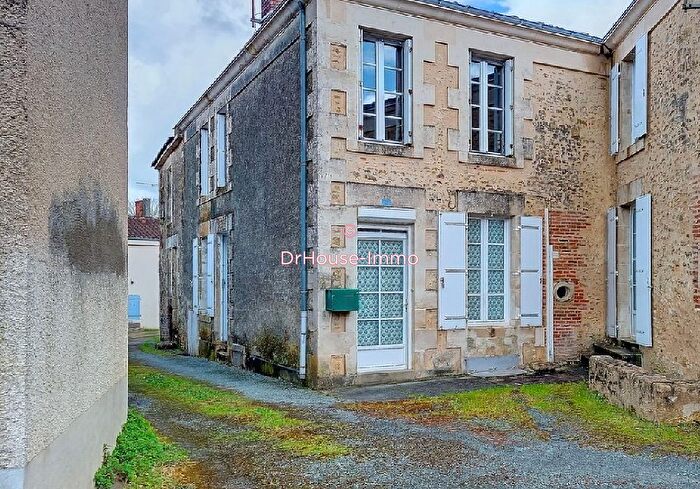 Maison 3 pièces à vendre - Sigournais
