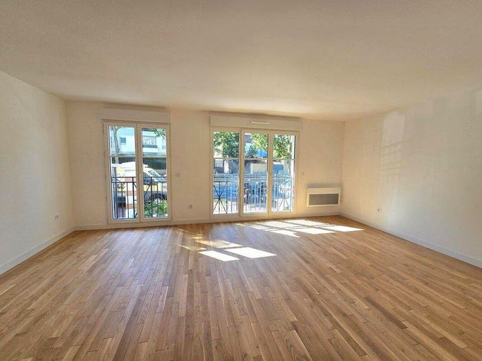 Appartement 1 pièce à Rueil sur Seine-Plaine-Gare, Rueil-Malmaison, à louer