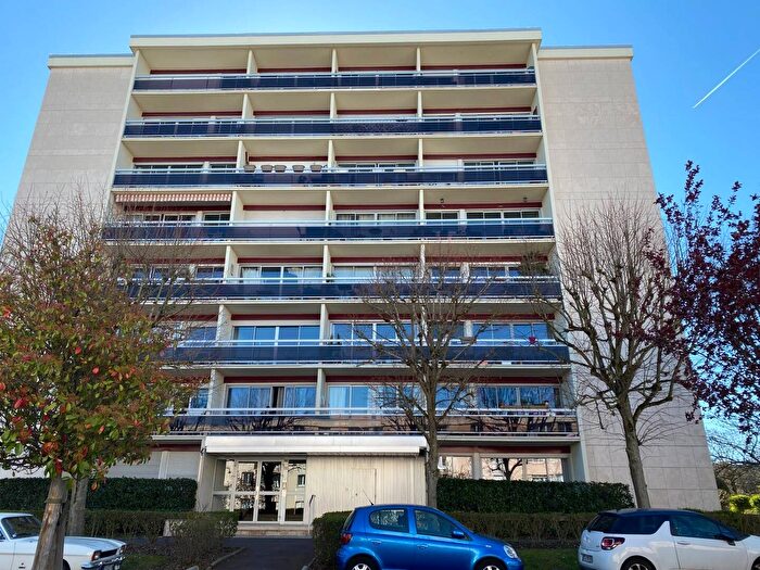 Appartement à louer - Le Pecq - 2 pièces - 1 chambre