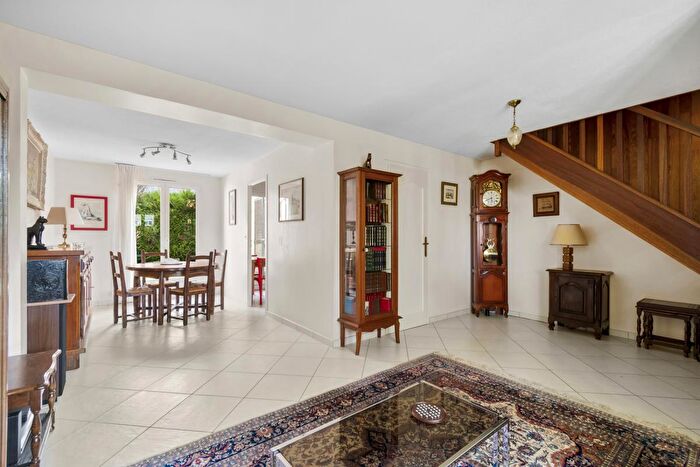 Maison à vendre - Guyancourt, Le Pont du Routoir - 4 pièces - 3 chambres