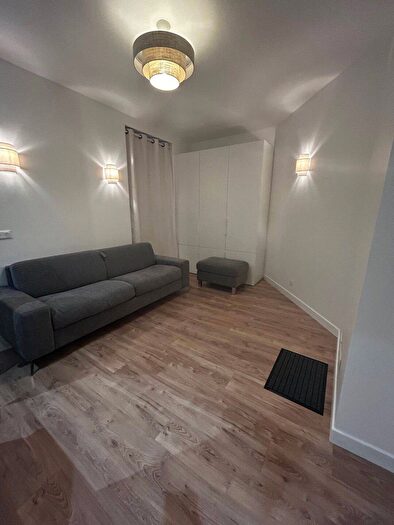Appartement à louer - Parc dOrléans, Neuilly-sur-Seine - 1 pièce
