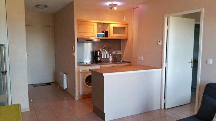 Thoiry : Appartement 2 pièces à louer