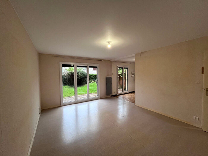 Appartement à louer - Besançon, Saint-Claude, Torcols, Chailluz - 2 pièces - 1 chambre