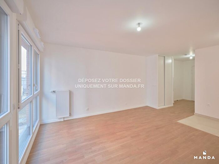 Appartement 1 pièce à louer à Romainville, Bas Pays