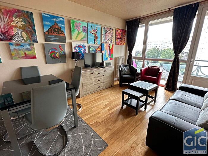 Appartement à louer - Sainte Thérèse-Demi Lune, Caen - 2 pièces - 1 chambre