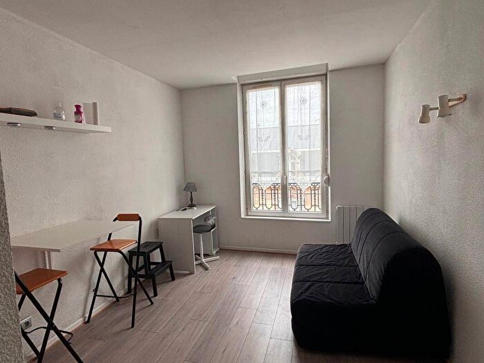 Barbâtre-Saint Remy-Verrerie, Reims - Appartement 1 pièce à louer