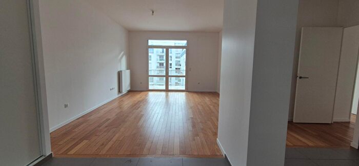 Paris 19ème, La Villette, Porte de Pantin : Appartement 3 pièces à louer