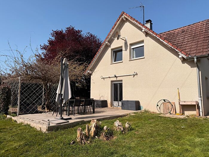 Aulx-lès-Cromary : Maison 6 pièces à vendre