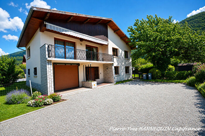 Maison 6 pièces à vendre à Albertville, Champ de Mars