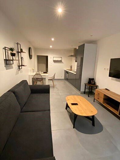 Centre, Rive-de-Gier : Maison 3 pièces à louer