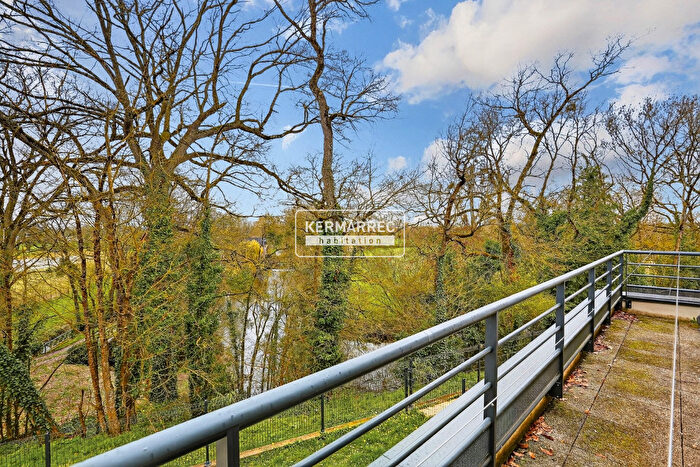 Maison à vendre - Noyal-Châtillon-sur-Seiche - 5 pièces - 4 chambres