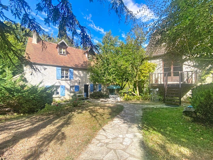 Chalo-Saint-Mars - Maison 6 pièces à vendre