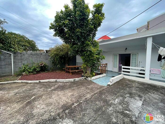 Maison à vendre - Saint-Denis - 6 pièces - 4 chambres