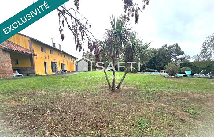 Maison à vendre - Saint-Quirc - 9 pièces - 6 chambres