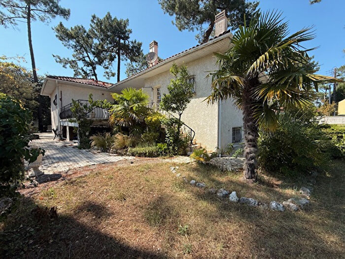 Maison à vendre - Saint-Georges-de-Didonne, Didonne, Boubes, Suzac - 9 pièces - 5 chambres