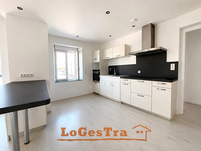 Appartement 3 pièces à Vittel, à louer