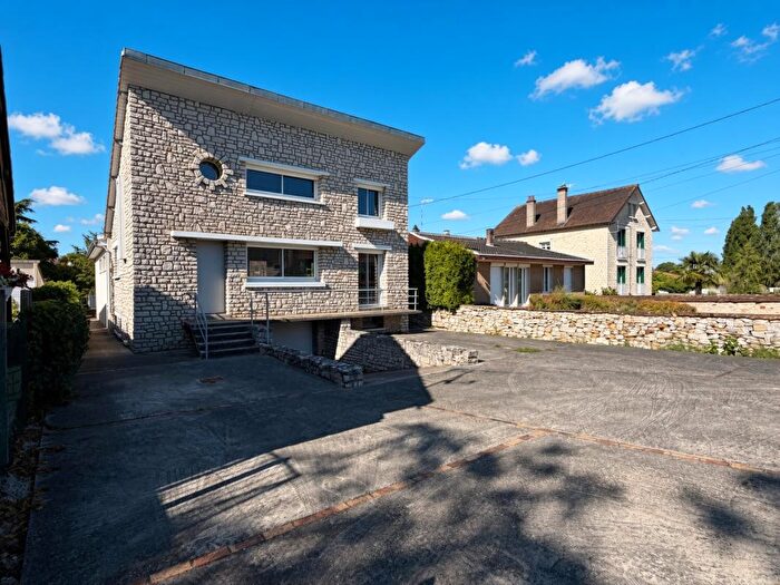 Nemours, Beauregard - Maison 7 pièces à vendre