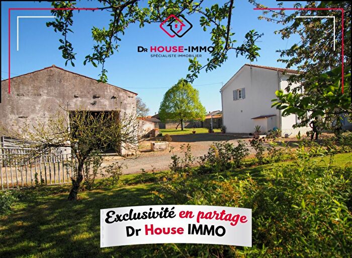 Maison 4 pièces à Nalliers, à vendre