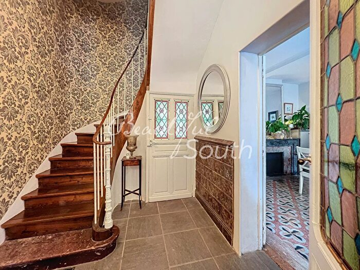 Maison à vendre - Perpignan - 8 pièces - 6 chambres