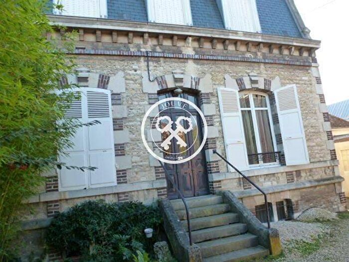 Appartement à louer - Sainte-Savine - 2 pièces - 1 chambre