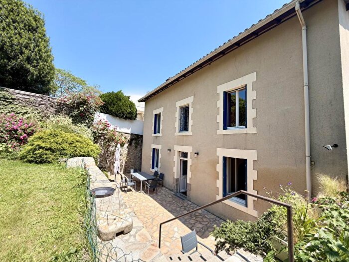 Limoges, Bénédictins, Montplaisir : Maison 10 pièces à vendre