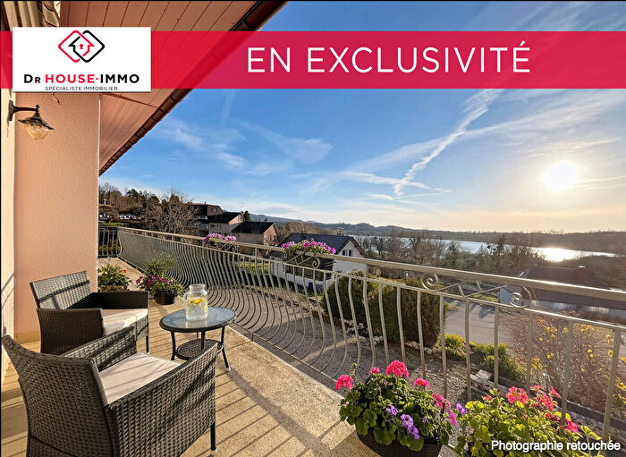 Maison à vendre - Clairvaux-les-Lacs - 7 pièces - 5 chambres