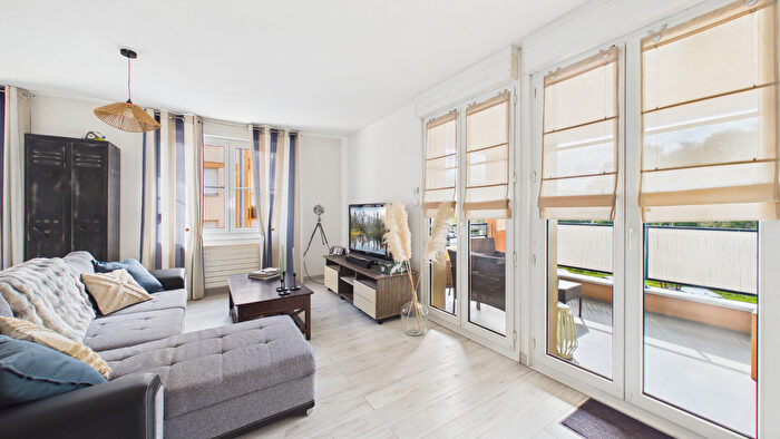 Appartement à vendre - Woippy, Centre-ville, Gare - 3 pièces - 1 chambre