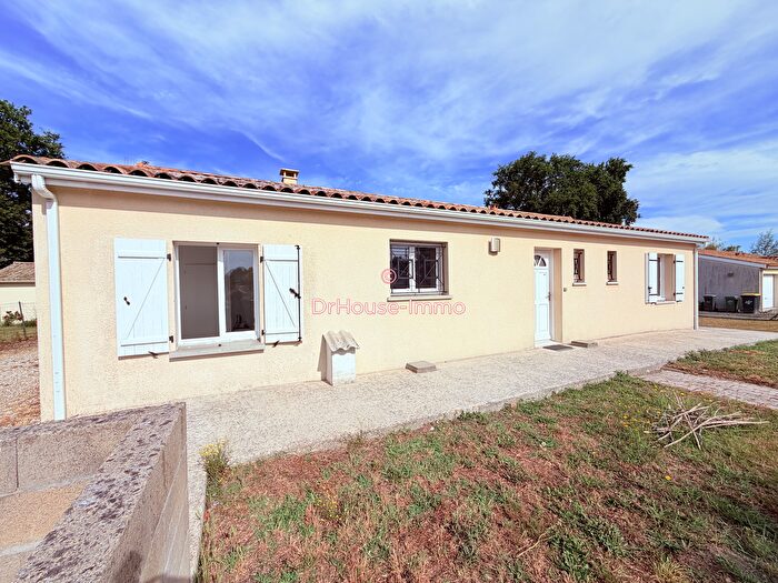 Maison 5 pièces à vendre à Vertheuil