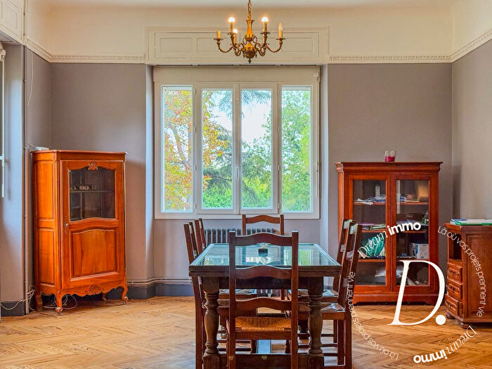 Maison 8 pièces à Fleurance, à vendre