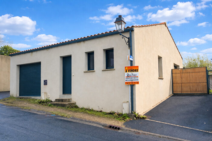 Maison à vendre - Apremont - 4 pièces - 2 chambres