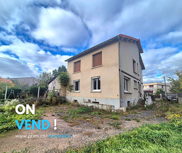 Clermont-Ferrand, Montferrand : Maison 6 pièces à vendre